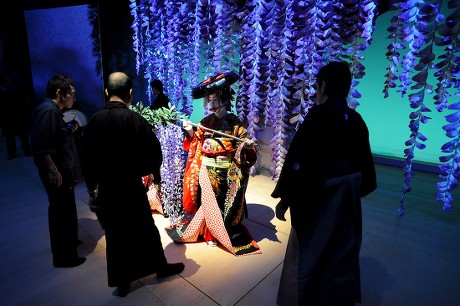3 Japanese kabuki dance performers Stock Pictures, Editorial Images and ...
