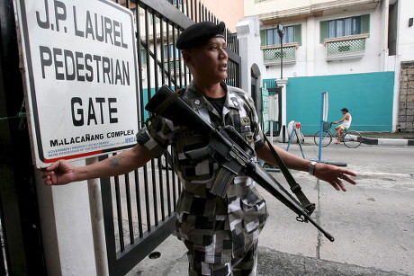 Member Presidential Security Group Psg Guards Editorial Stock Photo ...