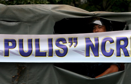 Member Philippine Police Crowd Dispersal Unit Editorial Stock Photo ...