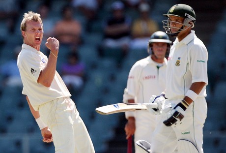 Australian Pace Bowler Brett Lee L Editorial Stock Photo - Stock Image ...