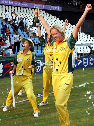Australian Cricketers Julie Hayes L Emma Editorial Stock Photo - Stock ...