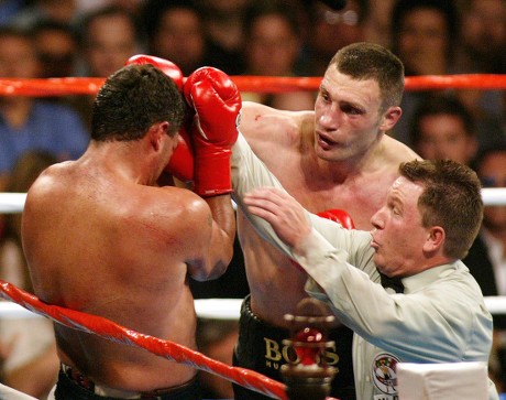 Bloodied South African Heavyweight Boxer Corrie Editorial Stock Photo ...