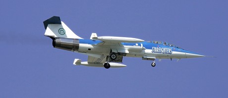 54 Sub orbital flight Stock Pictures, Editorial Images and Stock Photos ...