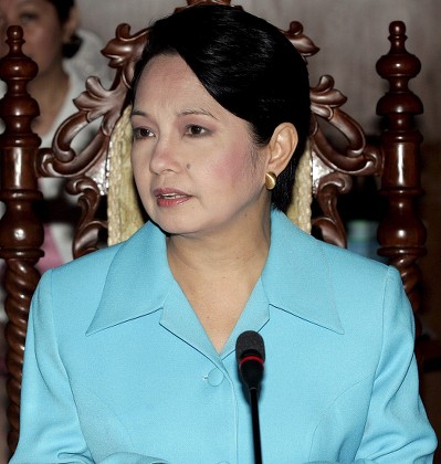 Philippine President Gloria Macapagalarroyo During Cabinet Editorial ...