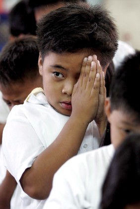 Filipino Elementary Students Line Along Aisles Editorial Stock Photo ...