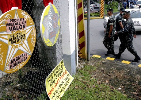 Philippine Marines Walk Past Symbolic Medals Editorial Stock Photo ...