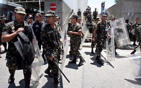 Filipino Soldiers Secure Makati Regional Trial Editorial Stock Photo ...