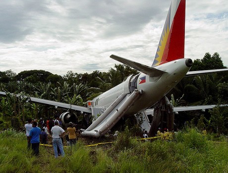 Filipinos Look Philippine Airlines Pal Domestic Editorial Stock Photo ...