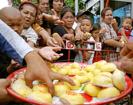 Poor Thai People Try Grab Chinese Editorial Stock Photo - Stock Image ...