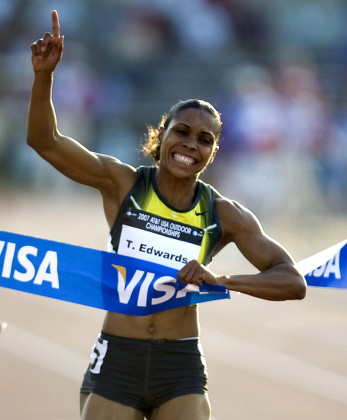 Us Torri Edwards Breaks Tape Winning Editorial Stock Photo - Stock ...