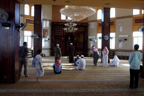 Jordanian Worshipers Prepare Noon Pray Jesus Editorial Stock Photo ...