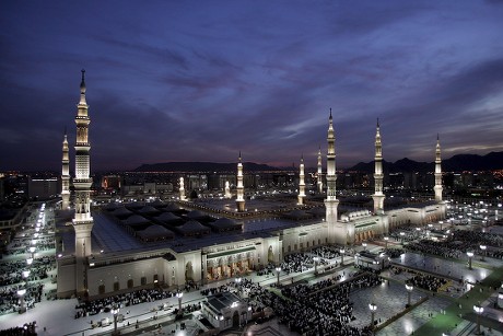 Muslims Pligrims Who Taking Part Medina Editorial Stock Photo - Stock ...