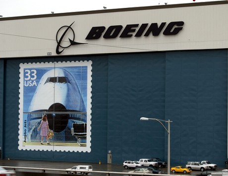 __COUNT__ Us Boeing 7e7 - Dec 2003 Stock Pictures, Editorial Images and ...