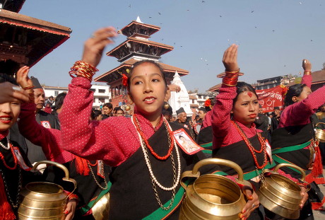 Group Young Newari Girl Wearing Traditional Editorial Stock Photo ...