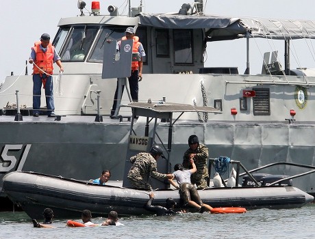 39 Sinking exercise Stock Pictures, Editorial Images and Stock Photos ...