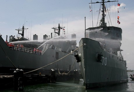 39 Sinking exercise Stock Pictures, Editorial Images and Stock Photos ...
