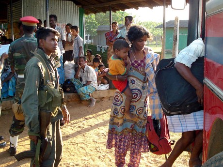 Civilians Displaced By Fighting Who Had Editorial Stock Photo - Stock ...