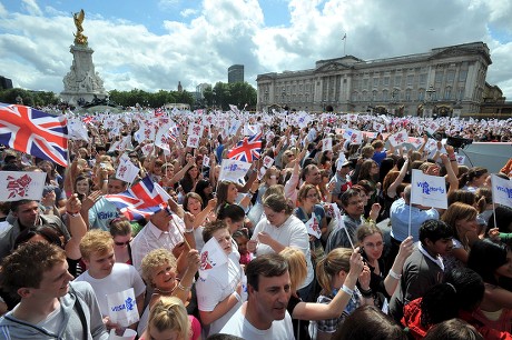 Britain Olympic Handover Party - Aug 2008 Stock Pictures, Editorial ...