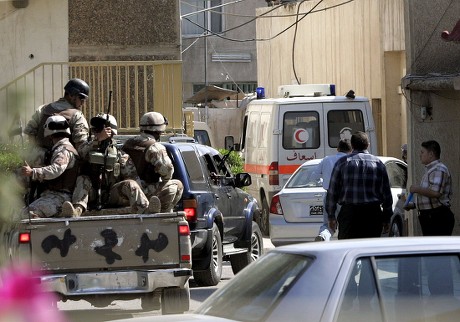 IRAQI SOLDIERS GUARD AMBULANCE WHICH CARRIED Editorial Stock Photo ...
