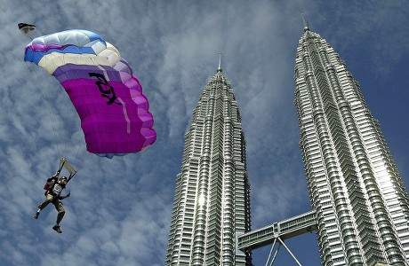 11 Parachute towers Stock Pictures, Editorial Images and Stock Photos ...