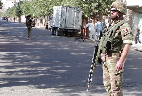 Italian Soldiers Natos International Security Assistance Editorial ...