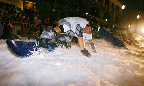 29 Crushed snow Stock Pictures, Editorial Images and Stock Photos ...