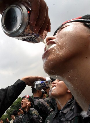 Filipino Policewoman Who Completed Commando Course Editorial Stock ...