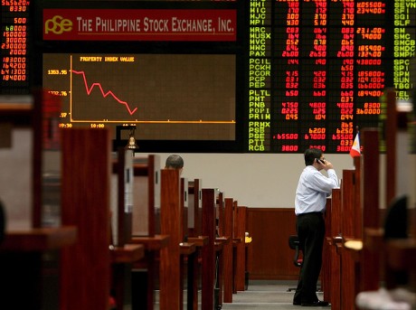 Filipino Stock Trader Talks On His Editorial Stock Photo - Stock Image ...
