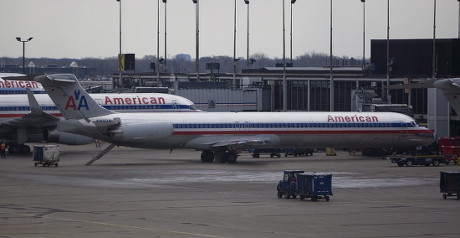 American Airlines Md80 Sits Gate Ohare Editorial Stock Photo - Stock ...