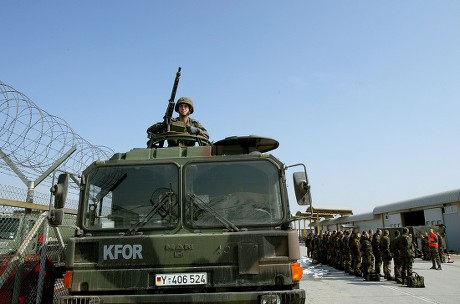 Advance Force German Peacekeepers Arrive Pristina Editorial Stock Photo ...