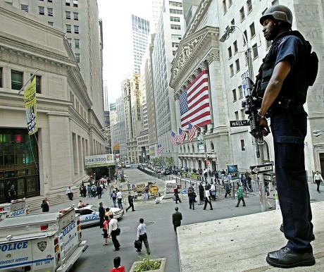 38 New york city hall and nyse Stock Pictures, Editorial Images and ...