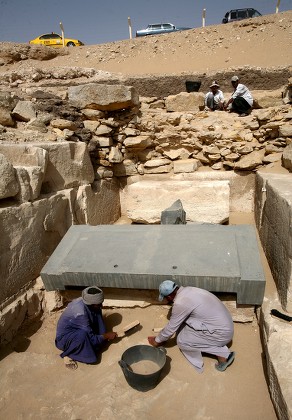 __COUNT__ Egypt Archeology Headless Pyramid - Jun 2008 Stock Pictures ...