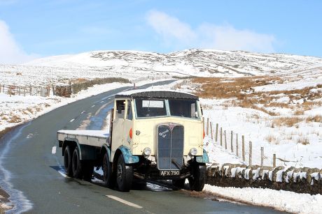 1939 Aec Mammoth Major Mk2 Owned Editorial Stock Photo - Stock Image ...