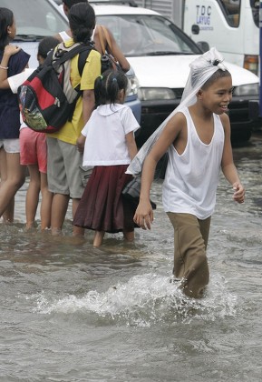 Filipino Student Wades Through Flooded Streets Editorial Stock Photo ...