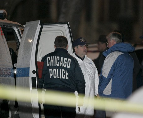 Crime Scene Investigators Gather Front Home Editorial Stock Photo ...
