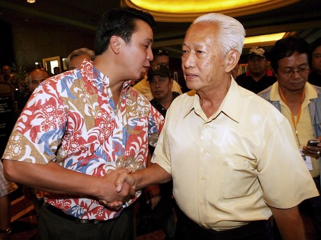 Ali Atienza L Congratulates His Mayoralty Editorial Stock Photo - Stock ...