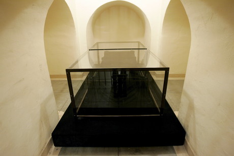 Catafalque First Used Support Casket Abraham Editorial Stock Photo ...