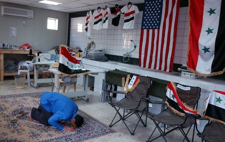 Tailor Prays Front American Iraqi Flags Editorial Stock Photo - Stock ...