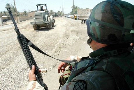 U S Army Sentry Stands Guard Editorial Stock Photo - Stock Image ...
