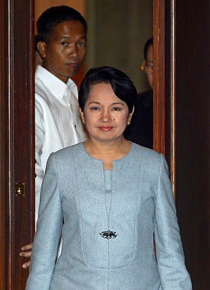Philippine President Gloria Macapagal Arroyo Smiles Editorial Stock ...