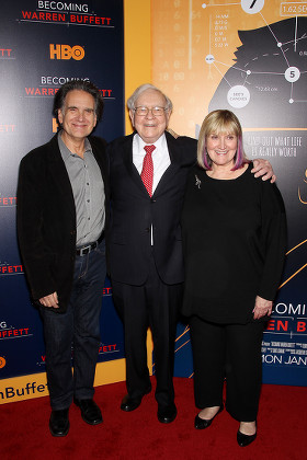 Peter Buffett Warren Buffett Susan Alice Editorial Stock Photo - Stock ...