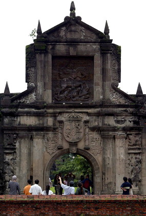 Tourists View Entrance Fort Santiago Manila Editorial Stock Photo ...