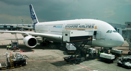 Super Jumbo Doubledecker Airbus A380 Aircraft Editorial Stock Photo ...
