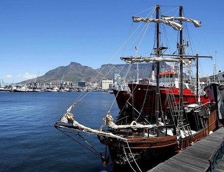 57 Square rigger Stock Pictures, Editorial Images and Stock Photos ...