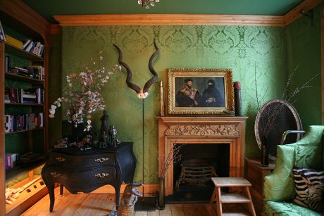 Original Back Room House Editorial Stock Photo - Stock Image | Shutterstock