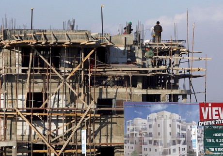 Palestinian Construction Worker Stands Afternoon Prayers Editorial ...