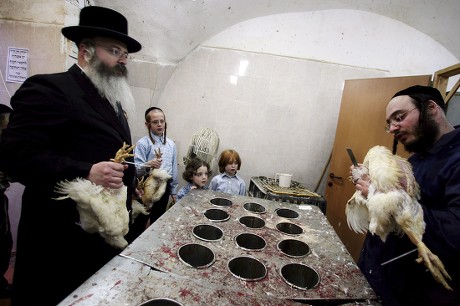 Utraorhodox Jewish Children Watch Man About Editorial Stock Photo ...