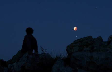 South African Man Watches Total Eclipse Editorial Stock Photo - Stock ...