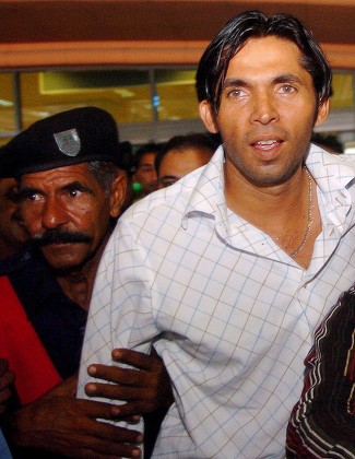 Pakistani Cricketer Mohammad Asif Arrives Allama Editorial Stock Photo ...