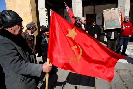 Georgian People Stand Museum Soviet Dictator Editorial Stock Photo ...